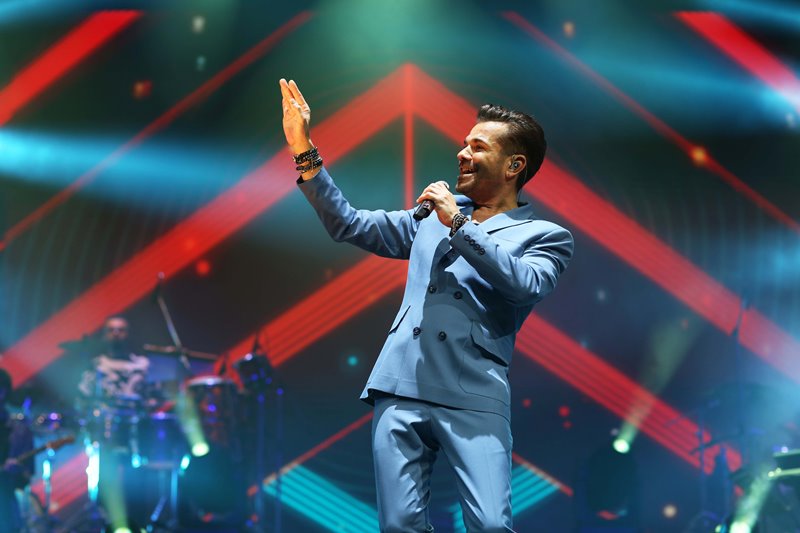 Kenan Doğulu Açıkhava’da - Pause Dergi